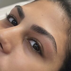 Design de Sobrancelhas – By Nathalie Kuboyama